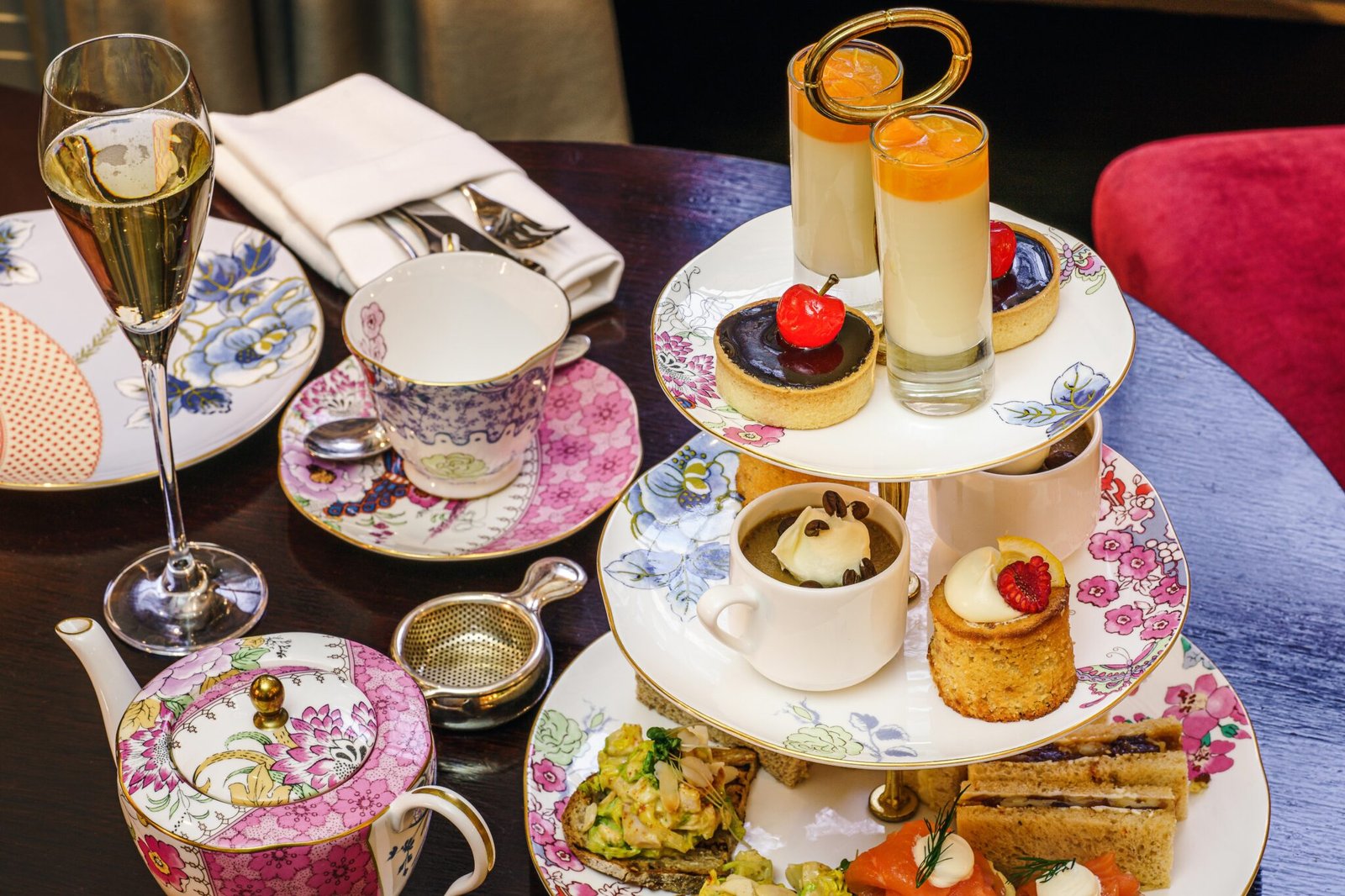 The Top 3 Easter Afternoon Teas in London - iVisit